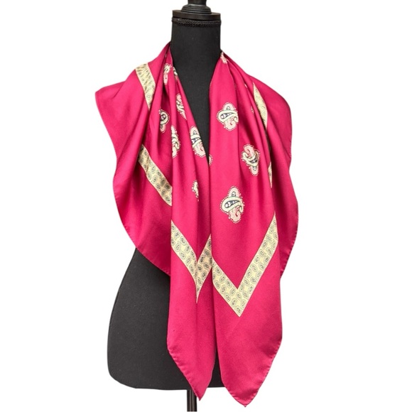 Harken | Accessories | Vintage Harken All Silk Magenta Paisley Square ...